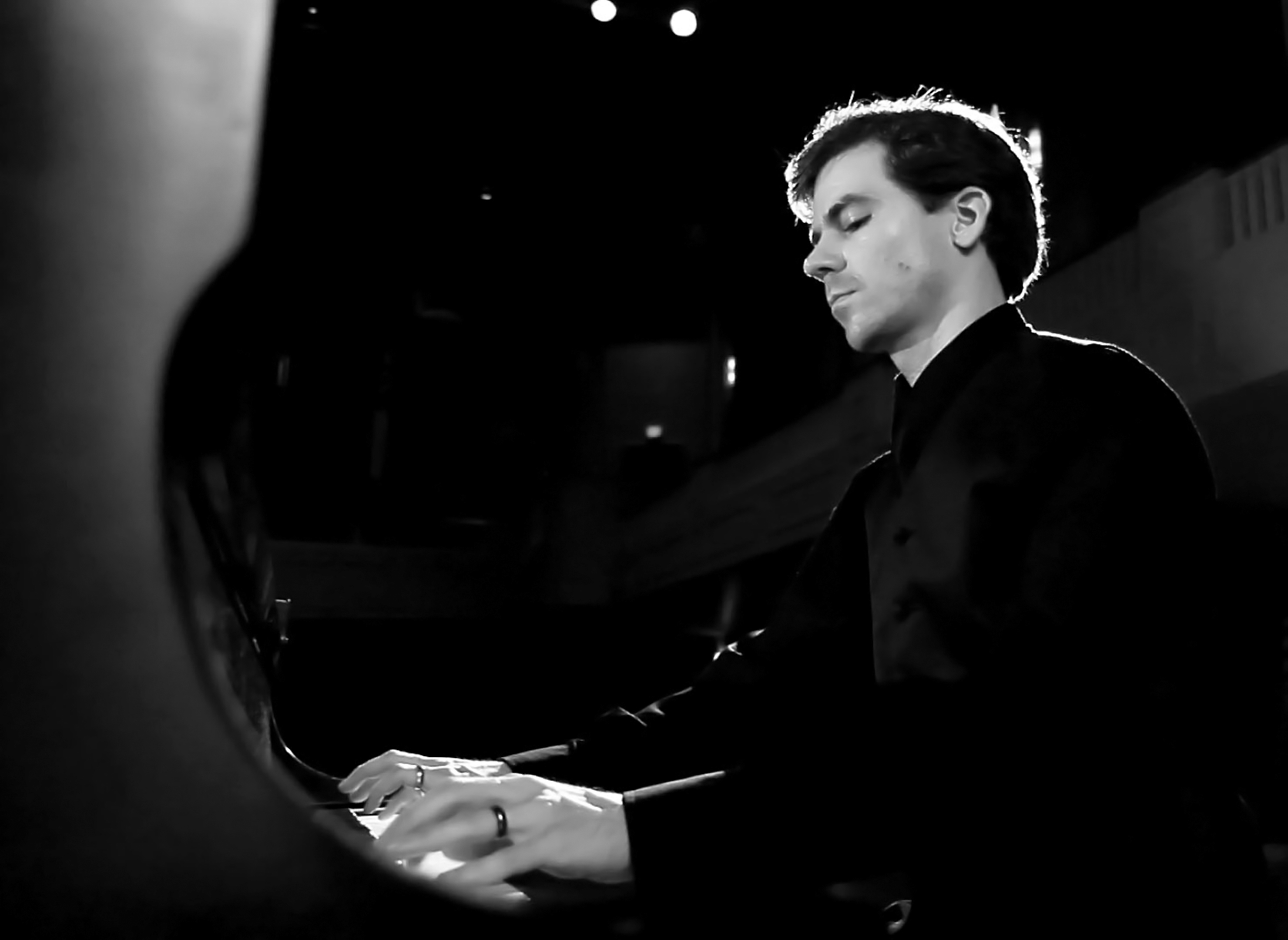 WHILE GOOD FOLK SLEEP | RECORDING SESSION - Nathan Shirley